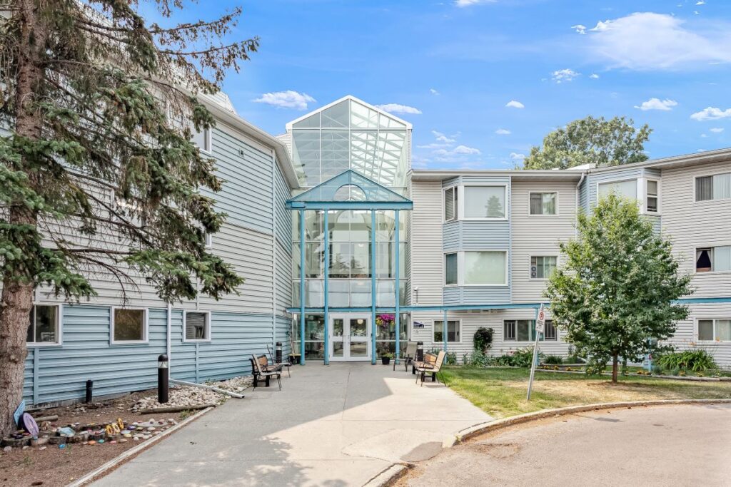 Westlawn Courts - GEF Seniors Housing